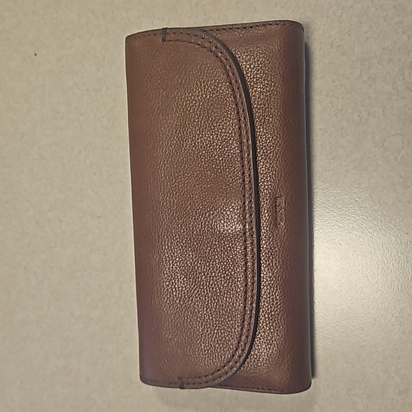 Fossil | Bags | Fossil Cleo Clutch Wallet In Brandy Brown | Poshmark